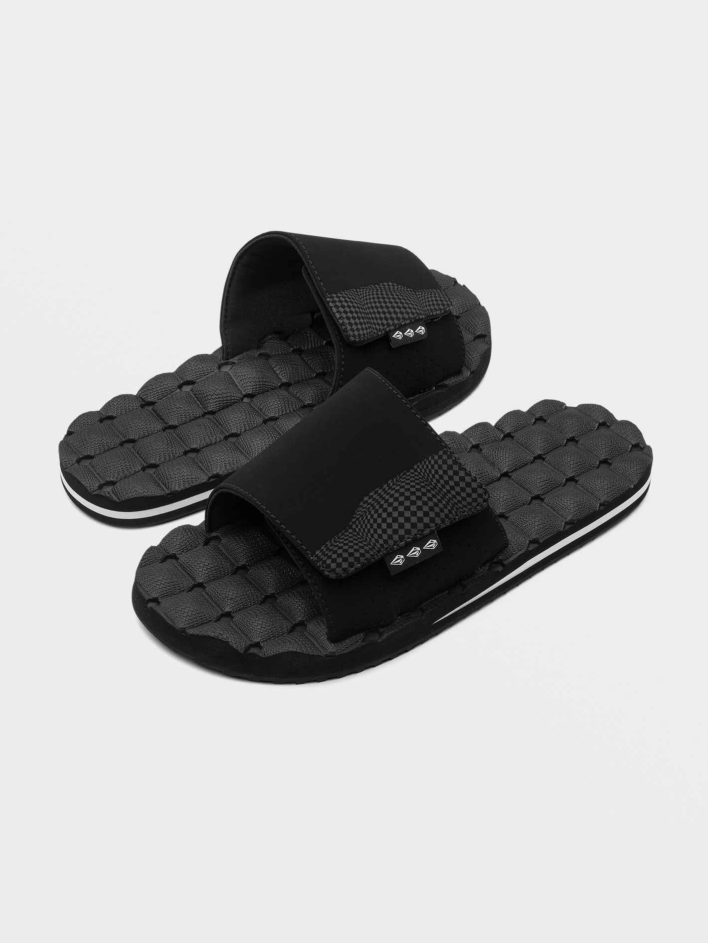 RECLINER SLIDE - BLACK WHITE – Volcom